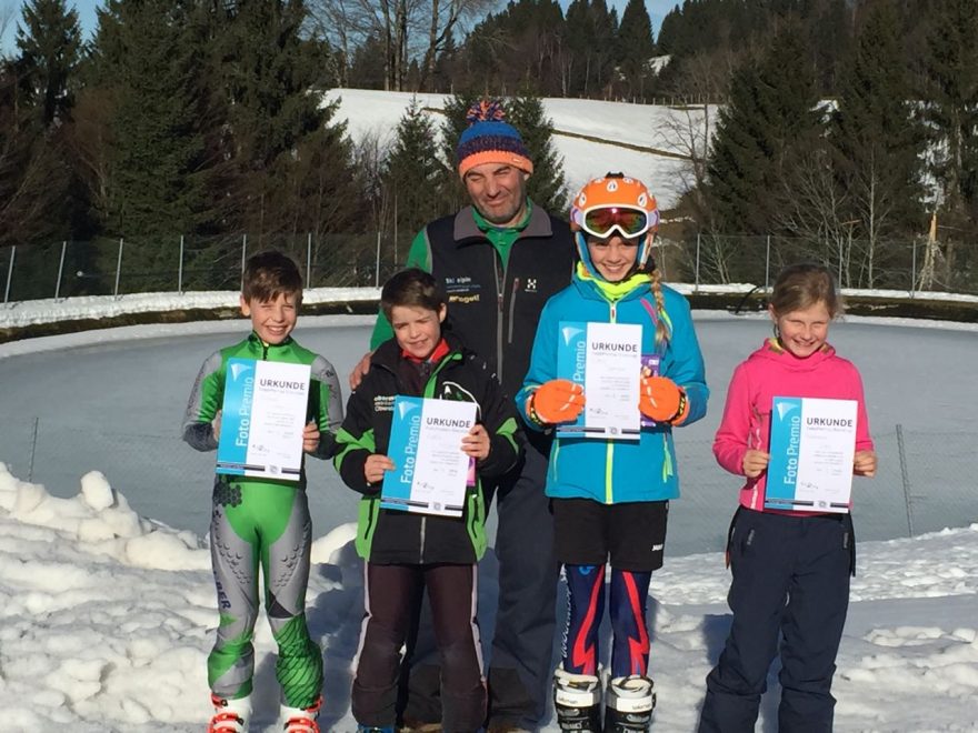 Foto-Premio-Kreiscup „Kinder“ – Stockerlplatzierung für Marvin Koros (1 ...